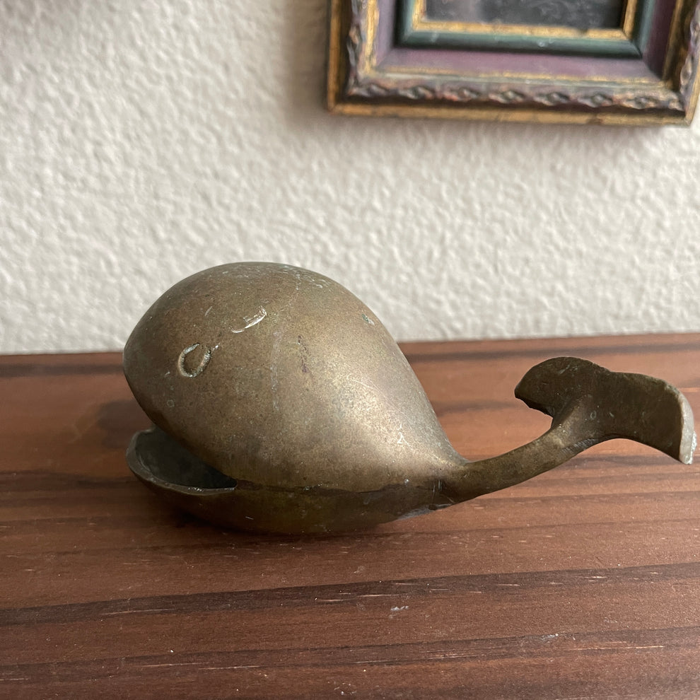 Vintage Solid Brass Whale Ashtray /Paperweight – Thrift Antiques